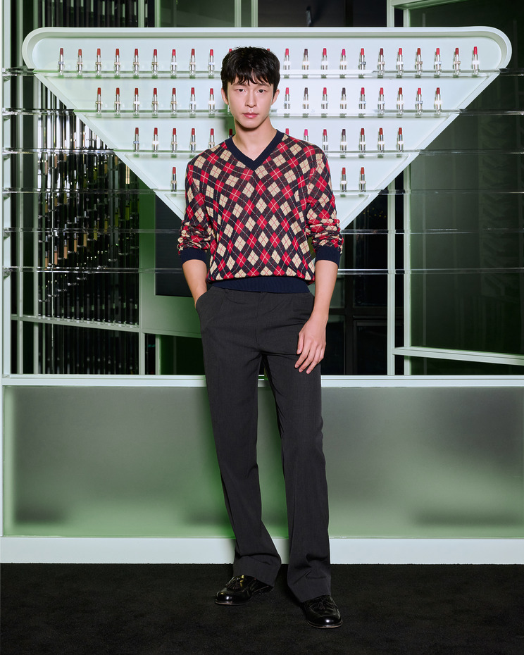 아름다움에 대한 새로운 시각, 프라다 뷰티 | 보그 코리아 (Vogue Korea)